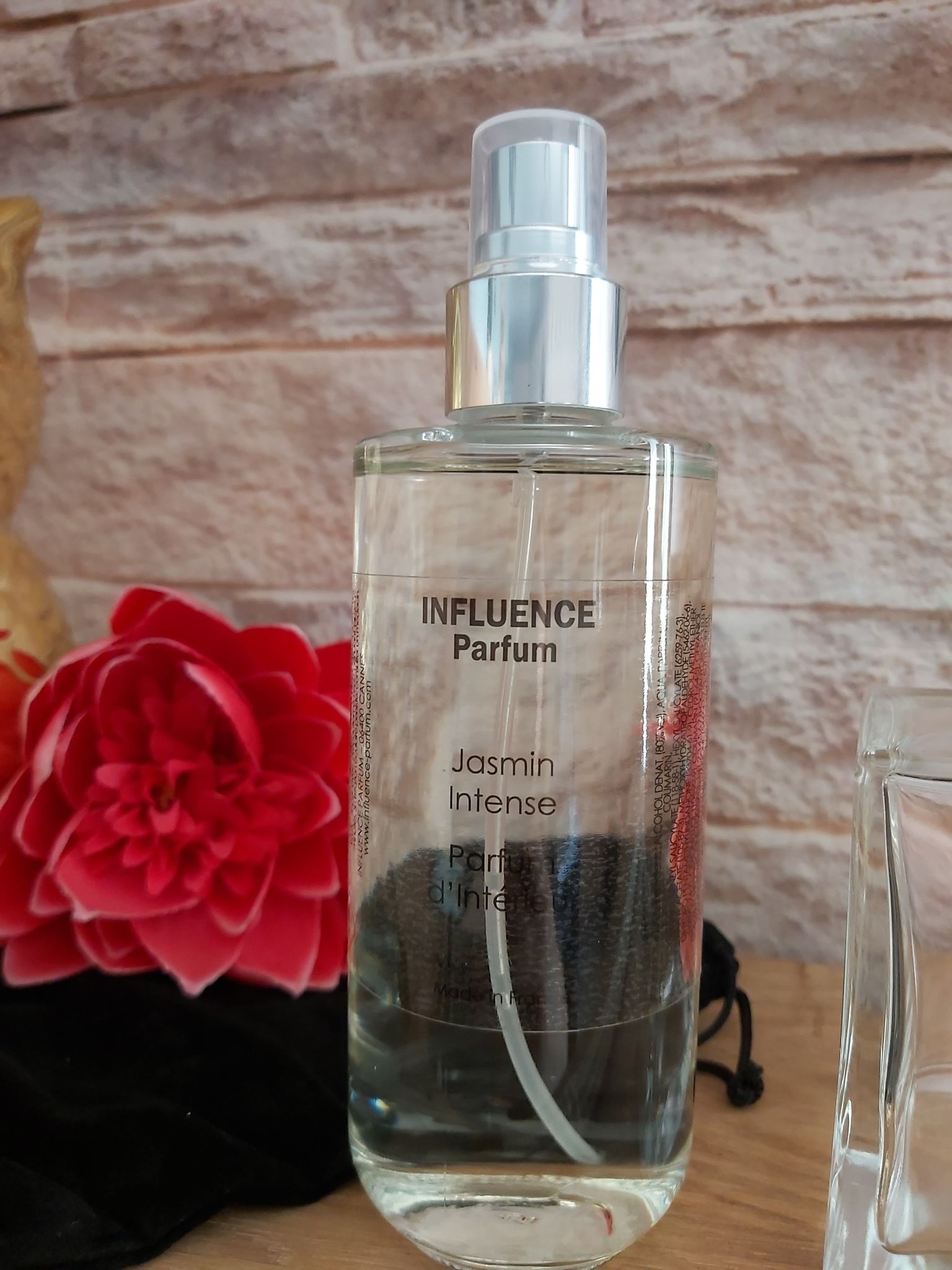 Influence Parfum / Jasmin Intense - UNE MINUTE DE BEAUTE