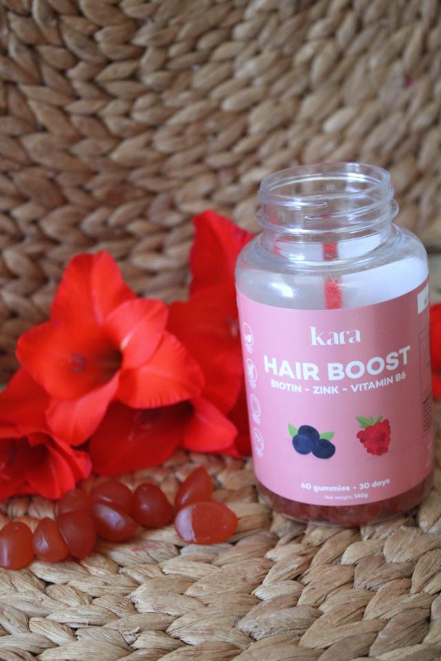 Les gummies miracles pour la pousse des cheveux de chez Kara - UNE ...