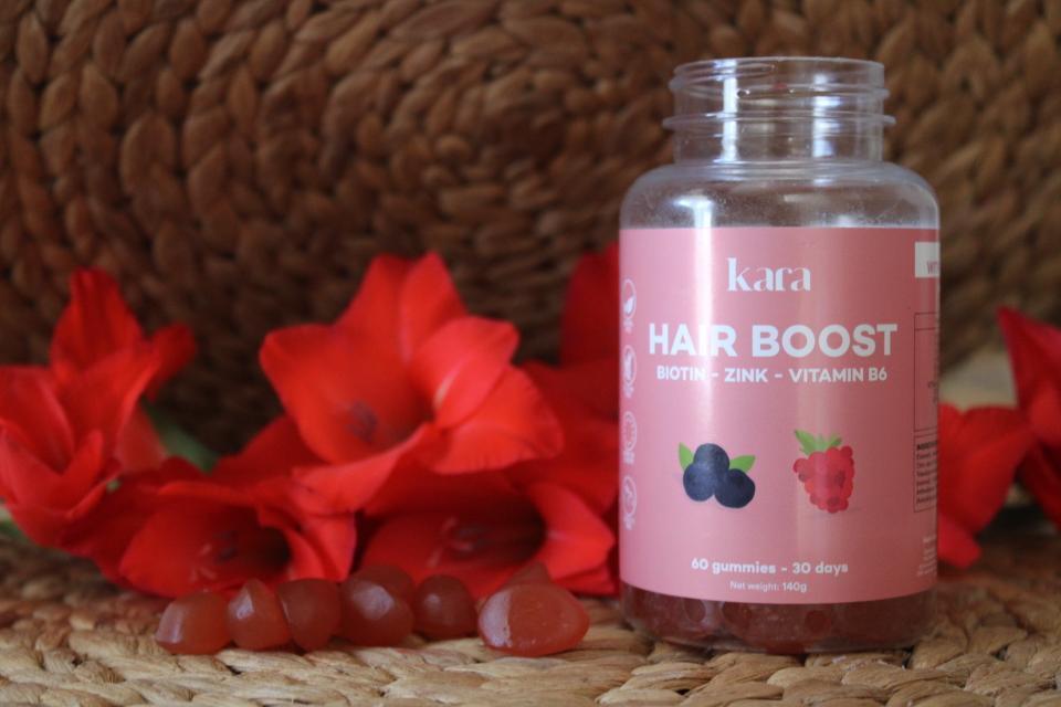 Les gummies miracles pour la pousse des cheveux de chez Kara - UNE ...